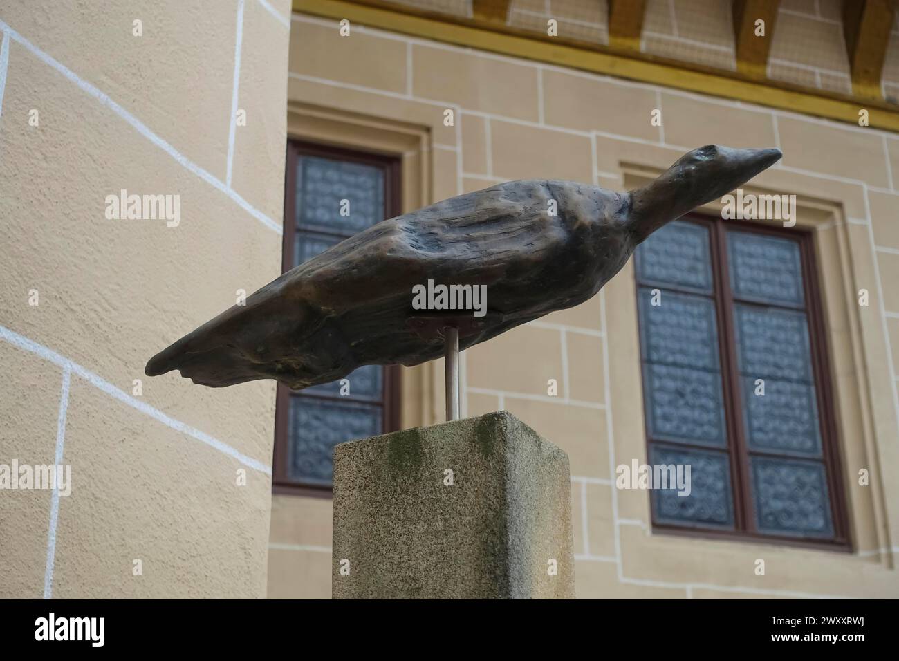 Bronze waterfowl replica, the bird herding horse is one of the oldest ...