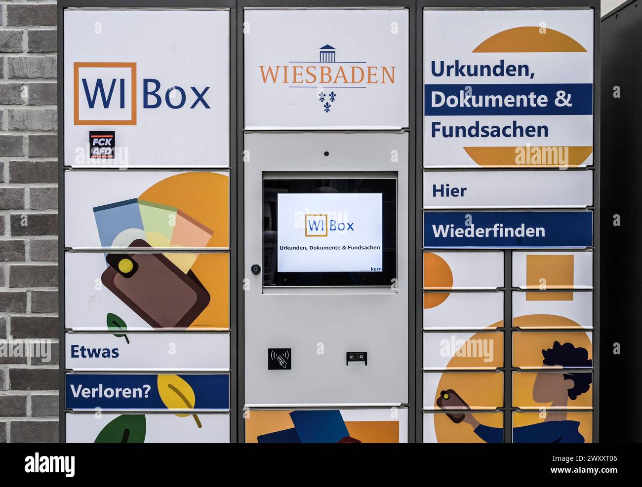 Character certificate hi-res stock photography and images - Alamy