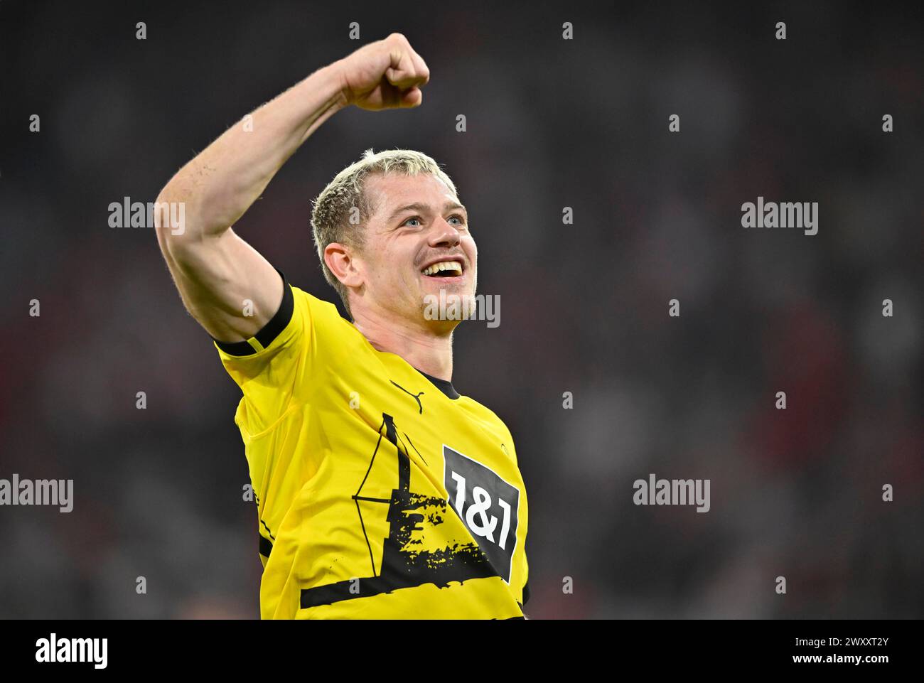 Goal celebration Julian Ryerson Borussia Dortmund BVB (26), German Classico FC Bayern Munich FCB ...