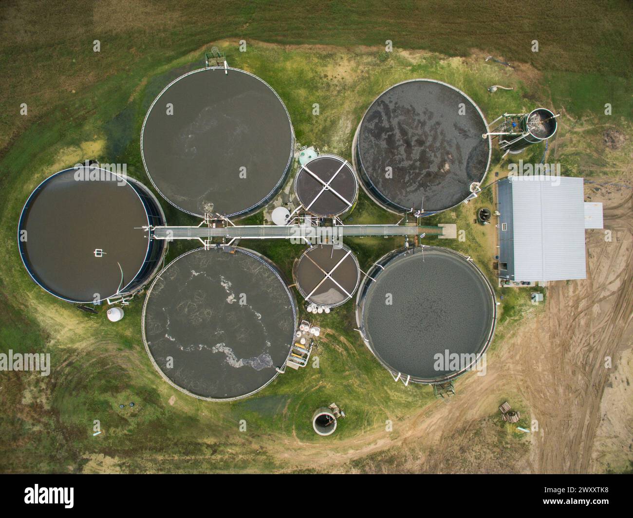 Turkey and pig waste treatment system on a farm in North Carolina, USA ...