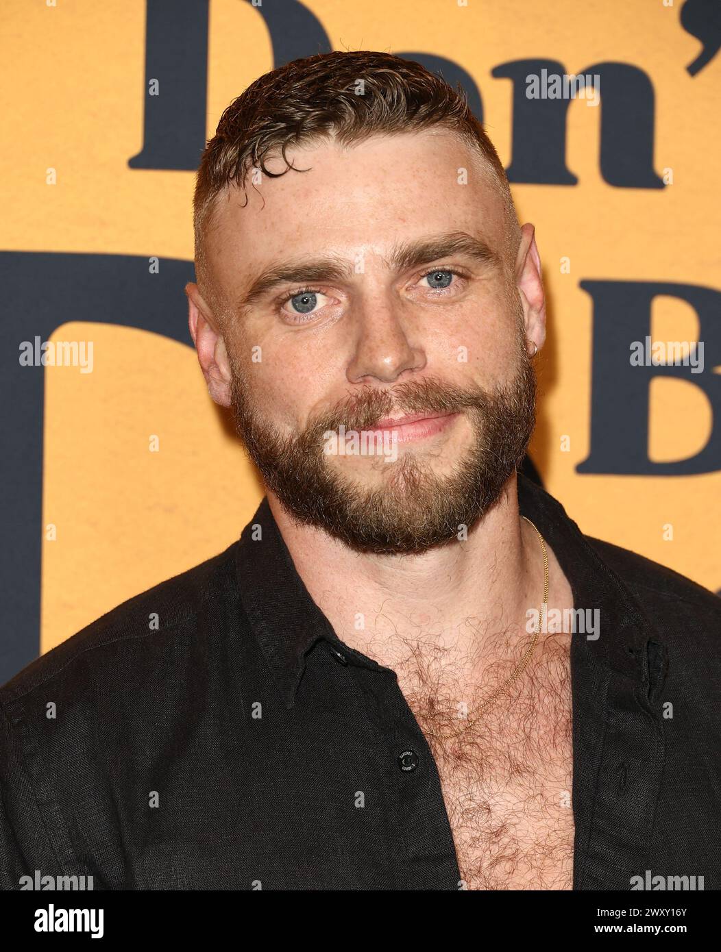 Dont tell mom the babysitters dead 2024 hi-res stock photography and ...