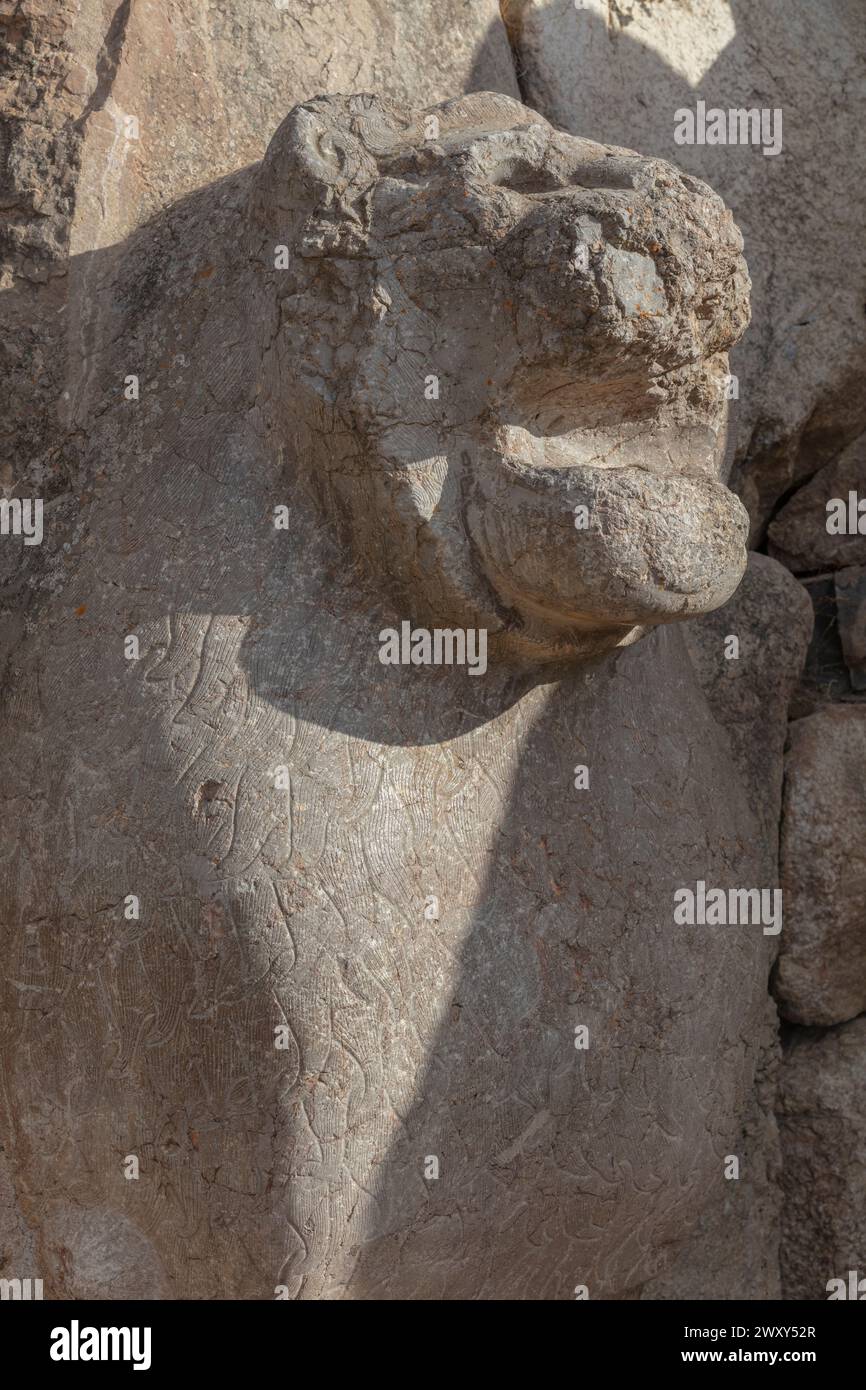 Hittite sphinx sculpture gate hi-res stock photography and images - Alamy