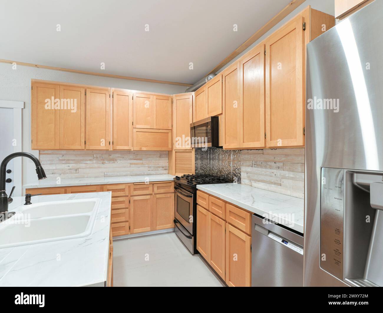 Modern residential kitchen interior Stock Photo - Alamy