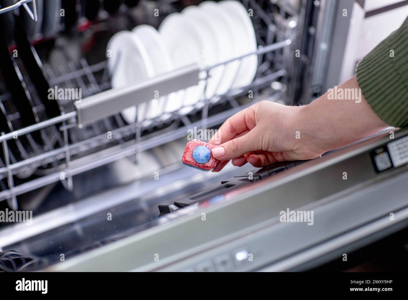 Automatic dishwasher powder hi-res stock photography and images - Alamy