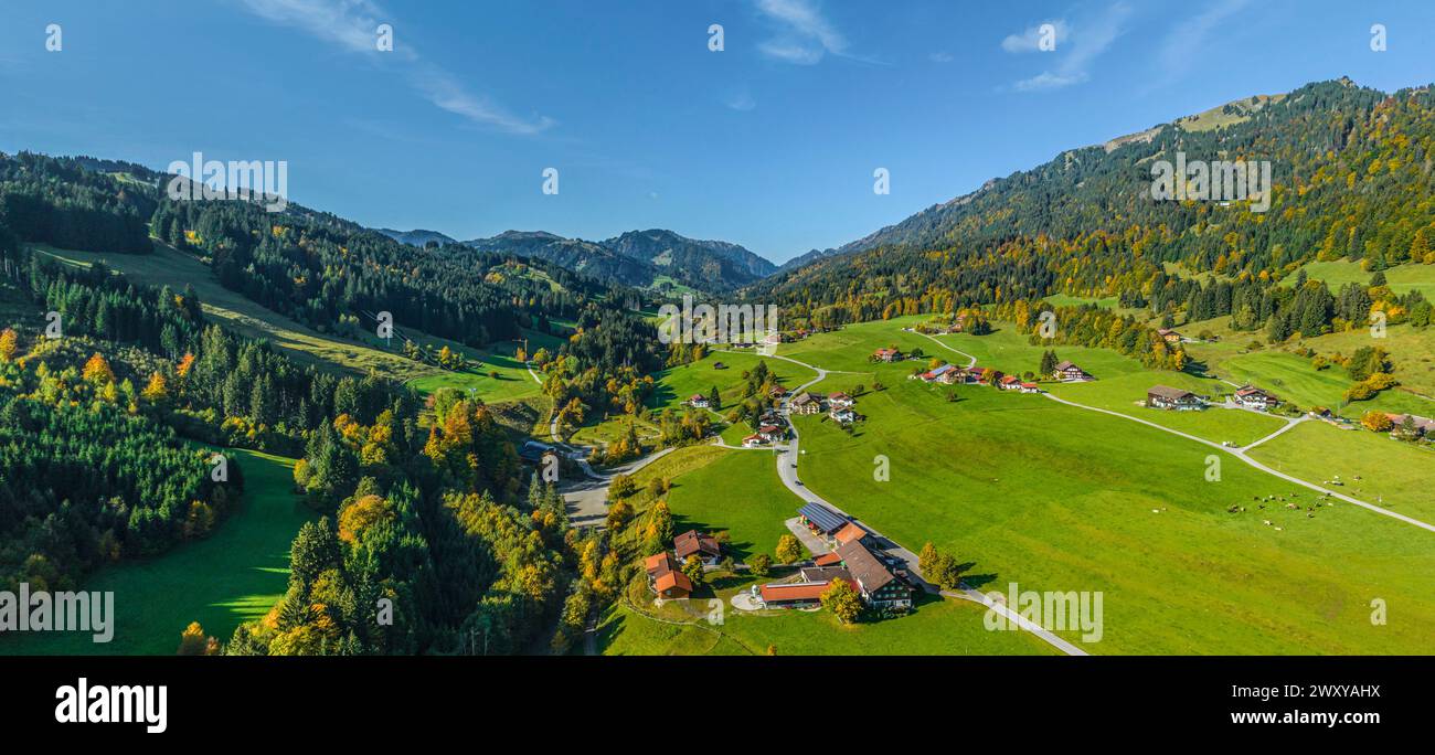 Autumn atmosphere in the Gunzesried Valley in the Nagelfluhkette Nature ...