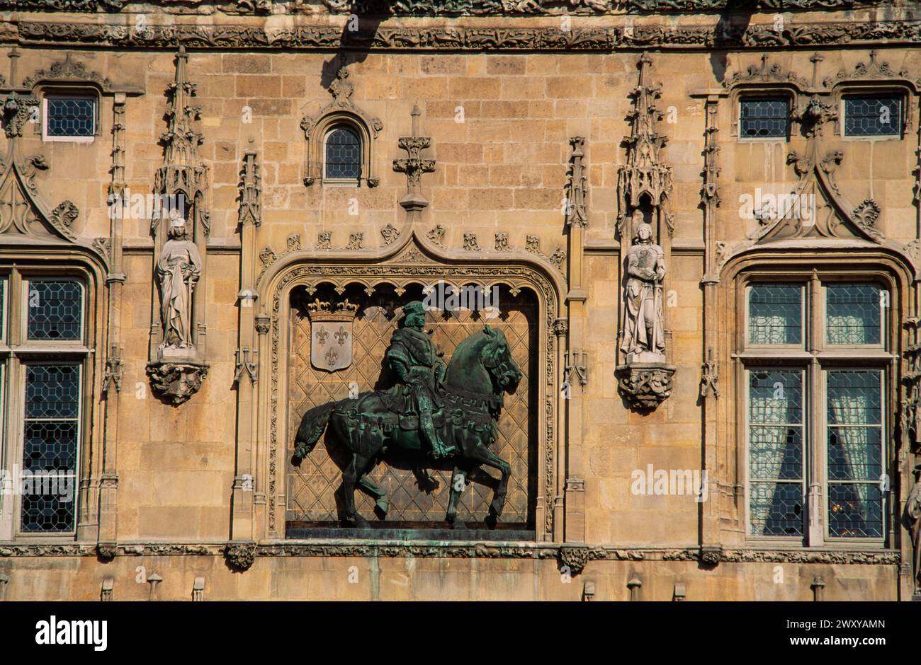 Compiegne town hall hi-res stock photography and images - Alamy