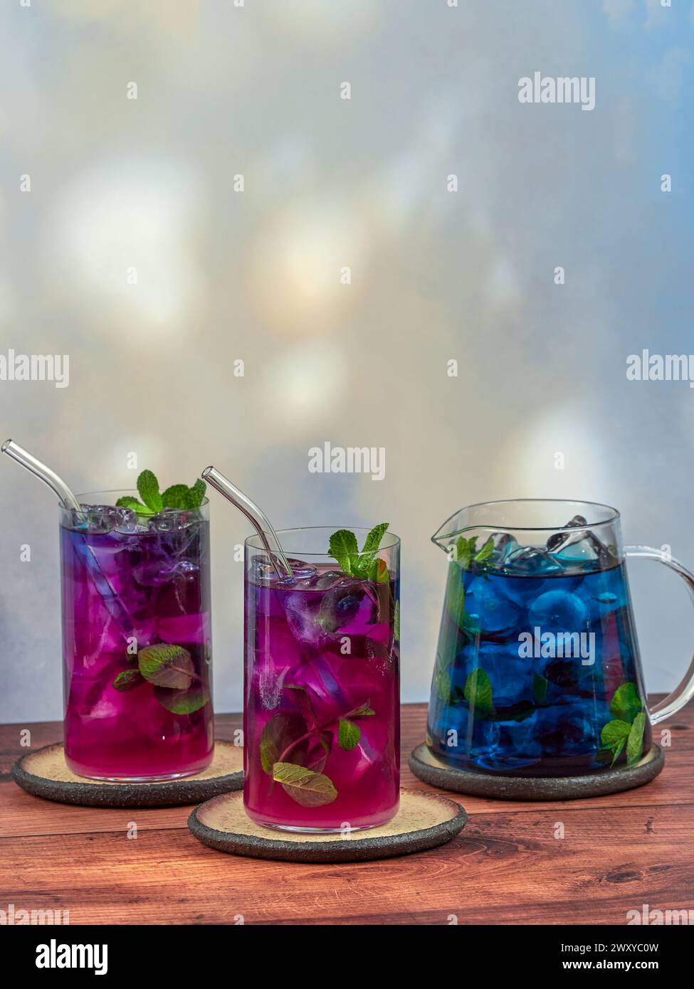 Butterfly pea clitoria ternatea hi-res stock photography and images - Alamy