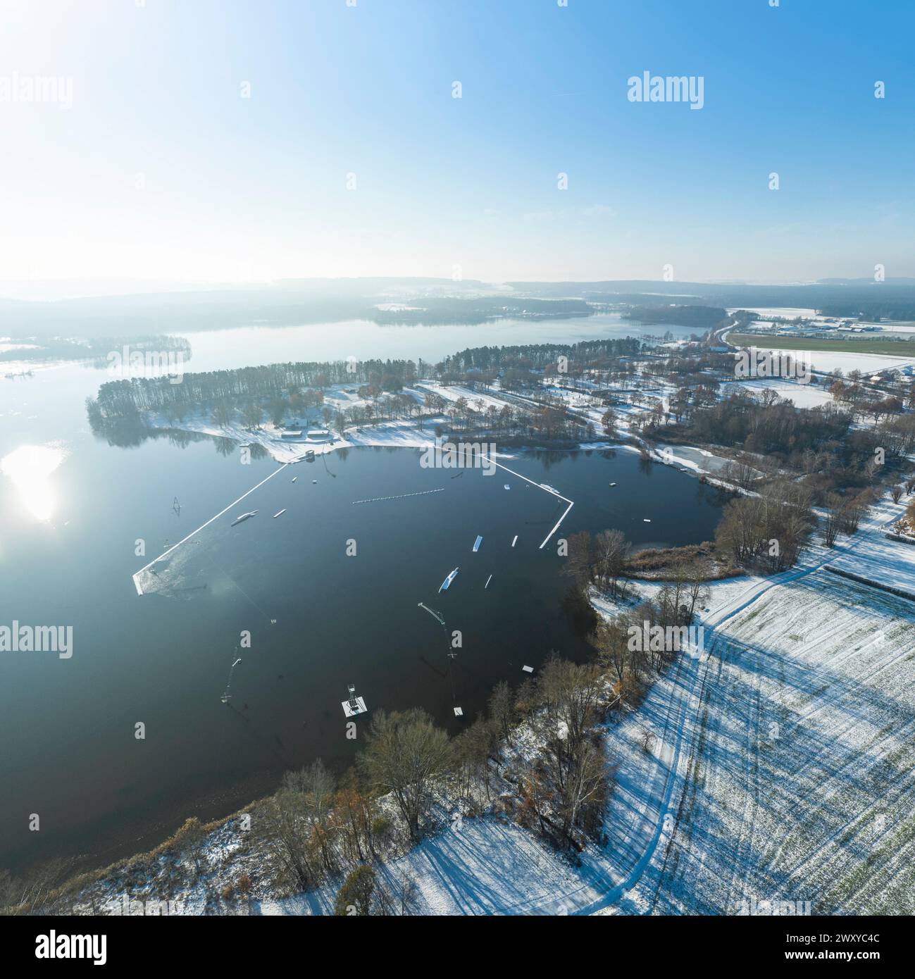 Winter view of the Absberg region on lake Kleiner Brombachsee in Middle ...
