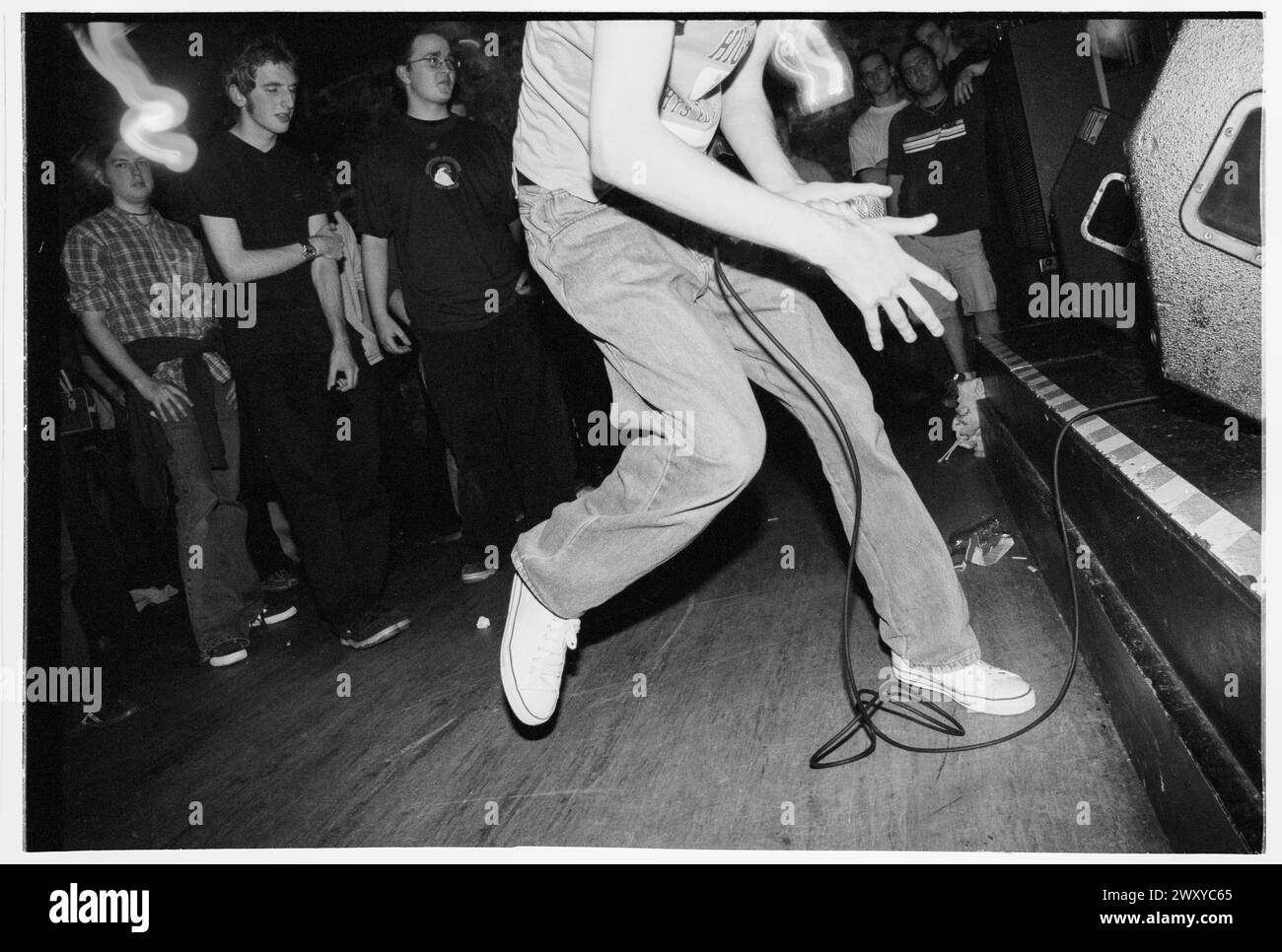 HUNDRED REASONS, EMO CONCERT, 2001: Colin Doran of the Emo rock band ...