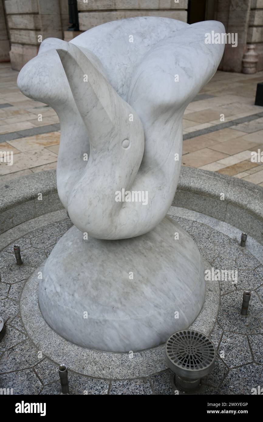 Beautiful Marble Bird Statue over a fountain Stock Photo - Alamy