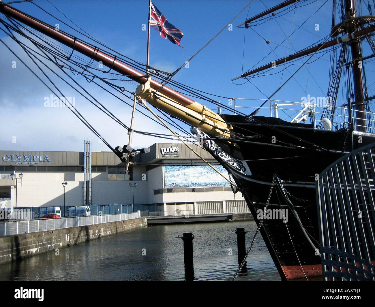 Olympia swimming pool dundee hi-res stock photography and images - Alamy