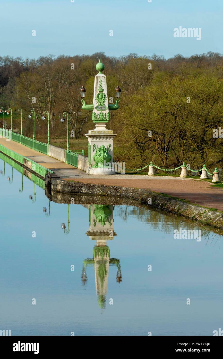 Lateral canal hi-res stock photography and images - Alamy