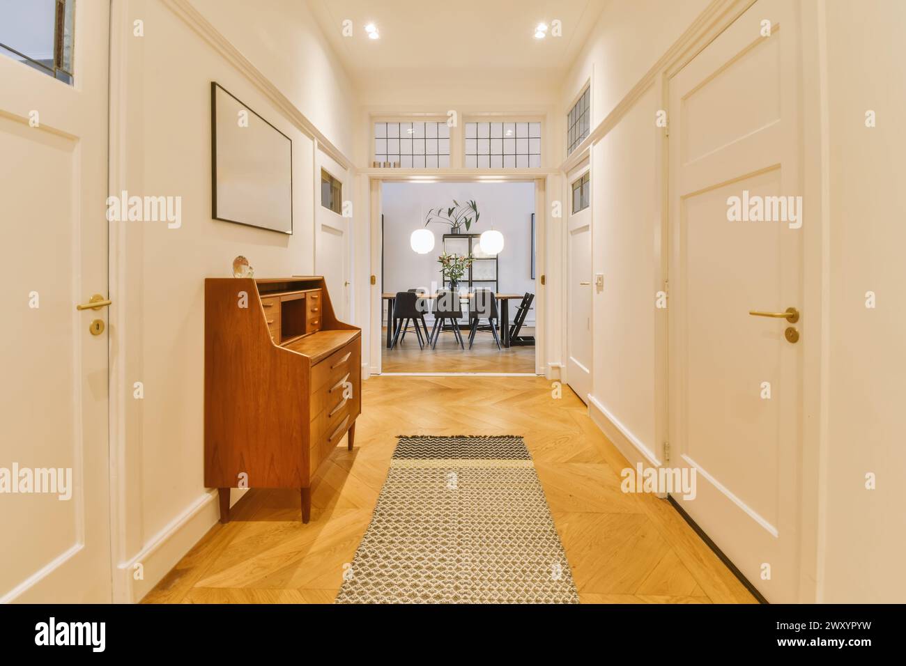 Well lit area hi-res stock photography and images - Alamy