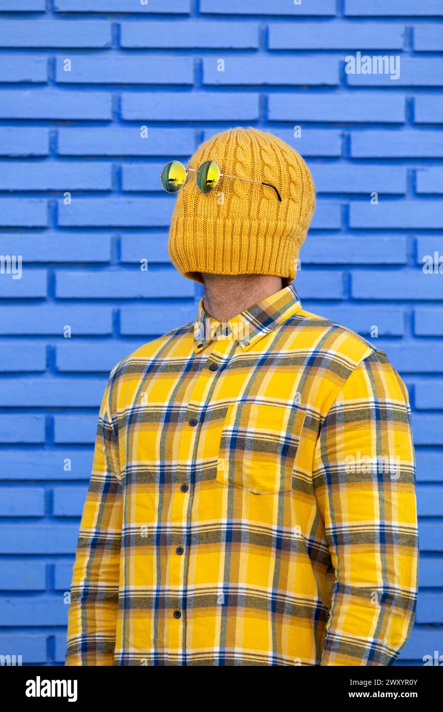 Faceless character humor hi-res stock photography and images - Alamy