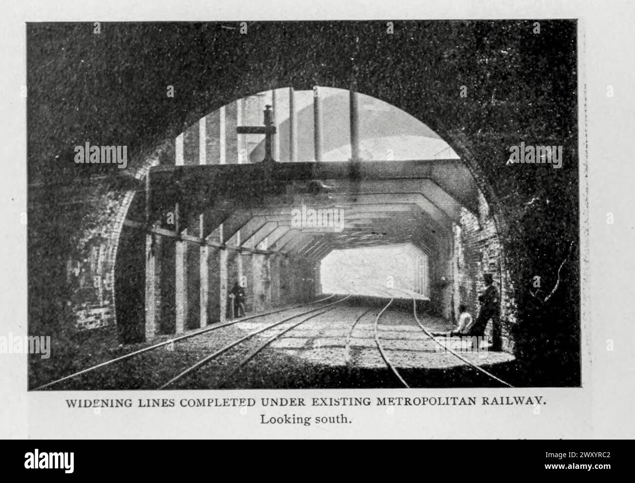 Historic under construction london hi-res stock photography and images ...