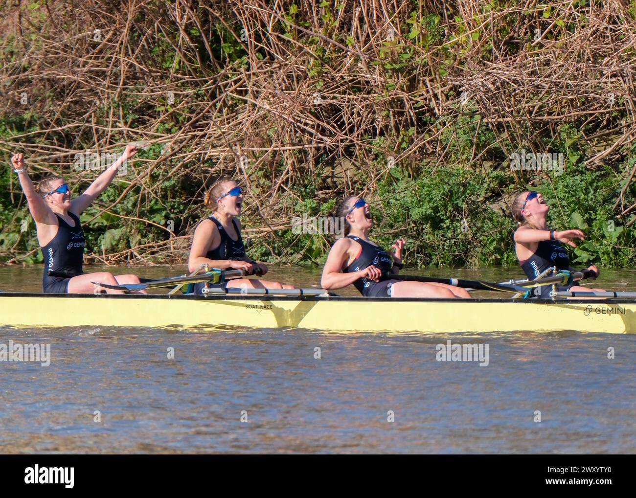 The university boat race 2024 hi-res stock photography and images - Alamy