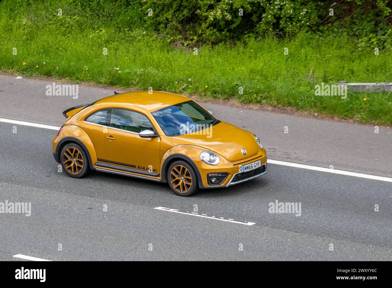 2016 yellow VW Volkswagen Beetle Dune TDI Bmotion T 1.8L Turbo special ...