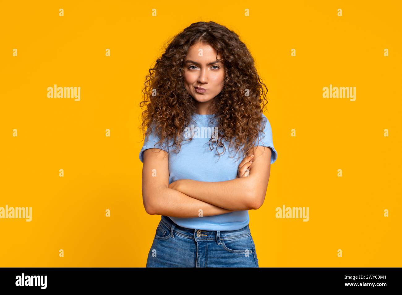 Skeptical facial expression hi-res stock photography and images - Alamy