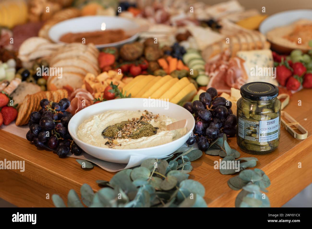 Creative wedding table setup hi-res stock photography and images - Alamy