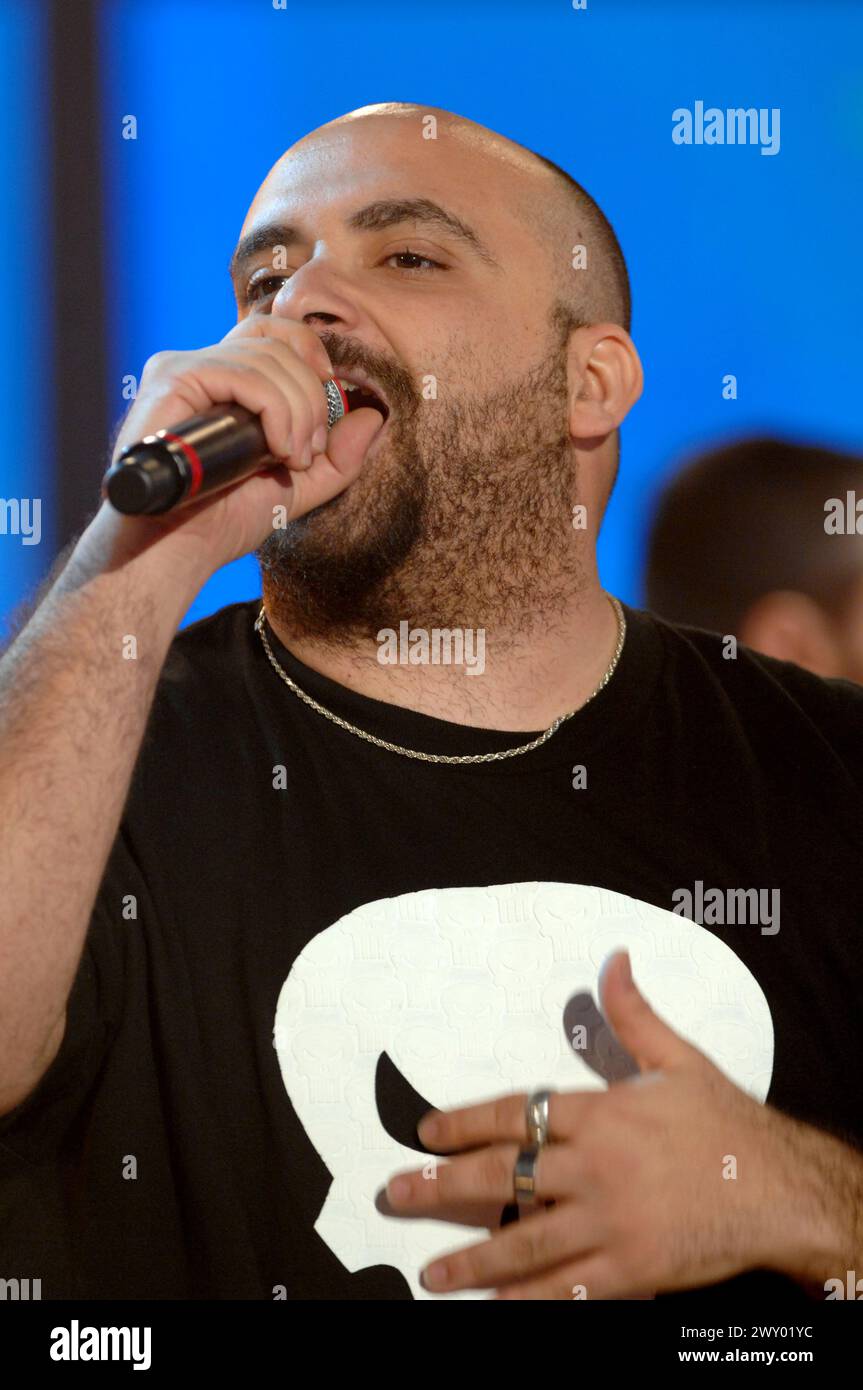 Linea 77 foto hi-res stock photography and images - Alamy