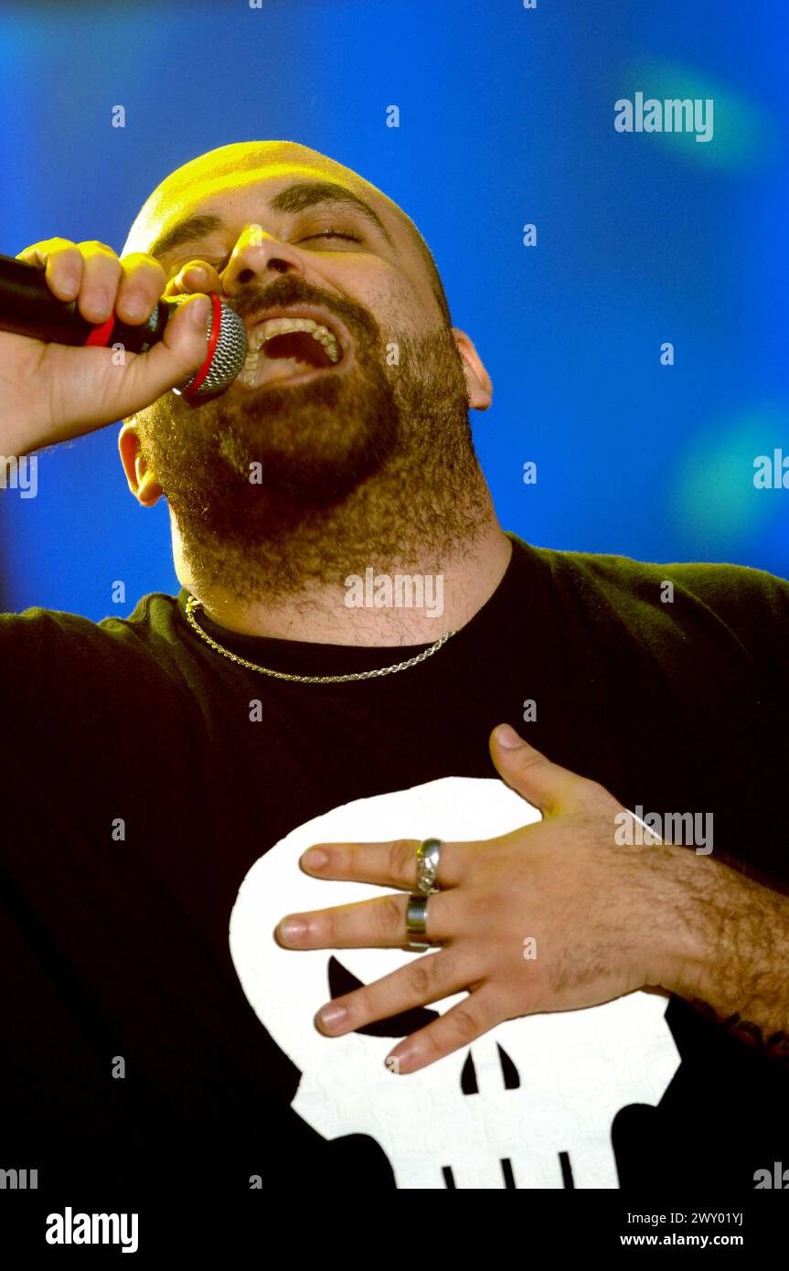 Linea 77 images hi-res stock photography and images - Alamy