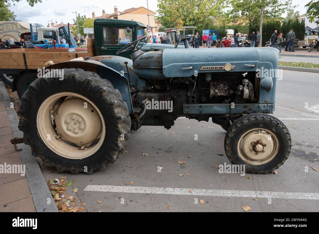 Side view of an old blue Spanish tractor, the Ebro Super 55 Stock Photo ...