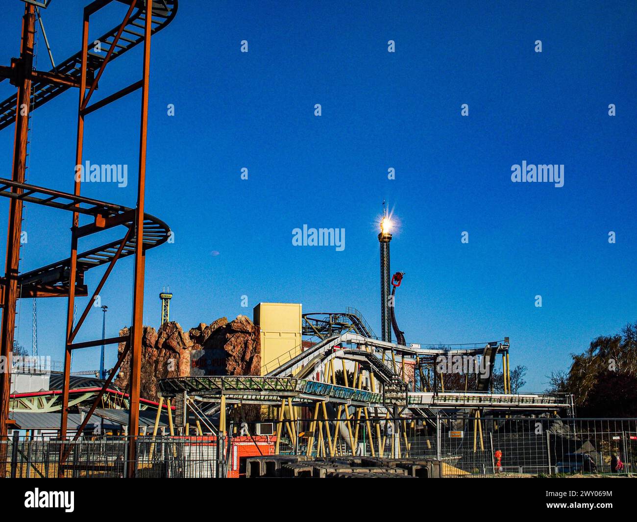 Vienna, Austria, Austria. 3rd Apr, 2024. The Swing ride clock reflects ...