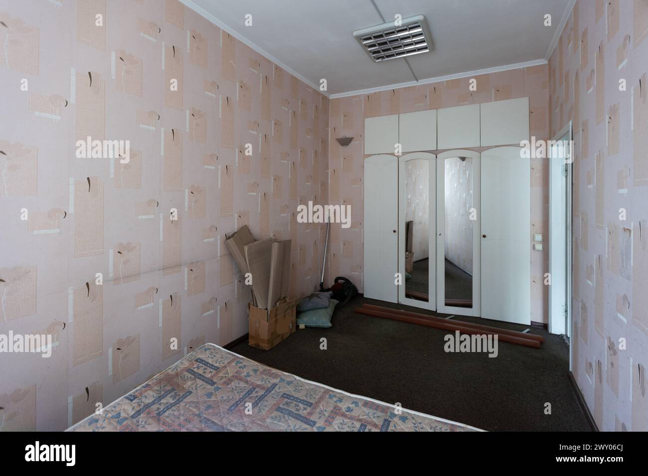 Soviet flat, USSR. Room in usual Soviet flat Stock Photo - Alamy