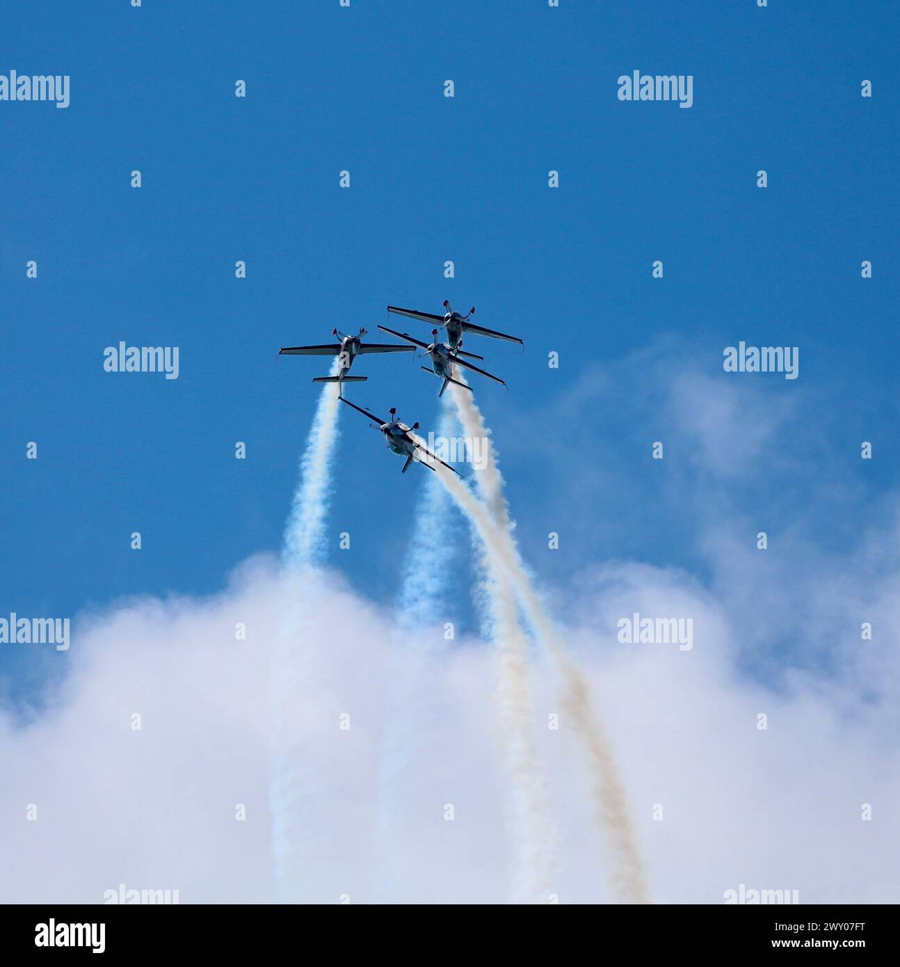 Military scenery hi-res stock photography and images - Alamy