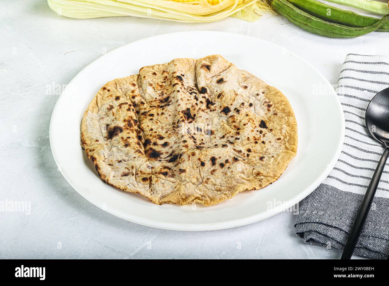 Indian traditional homemade tandoori bread - Roti Stock Photo - Alamy