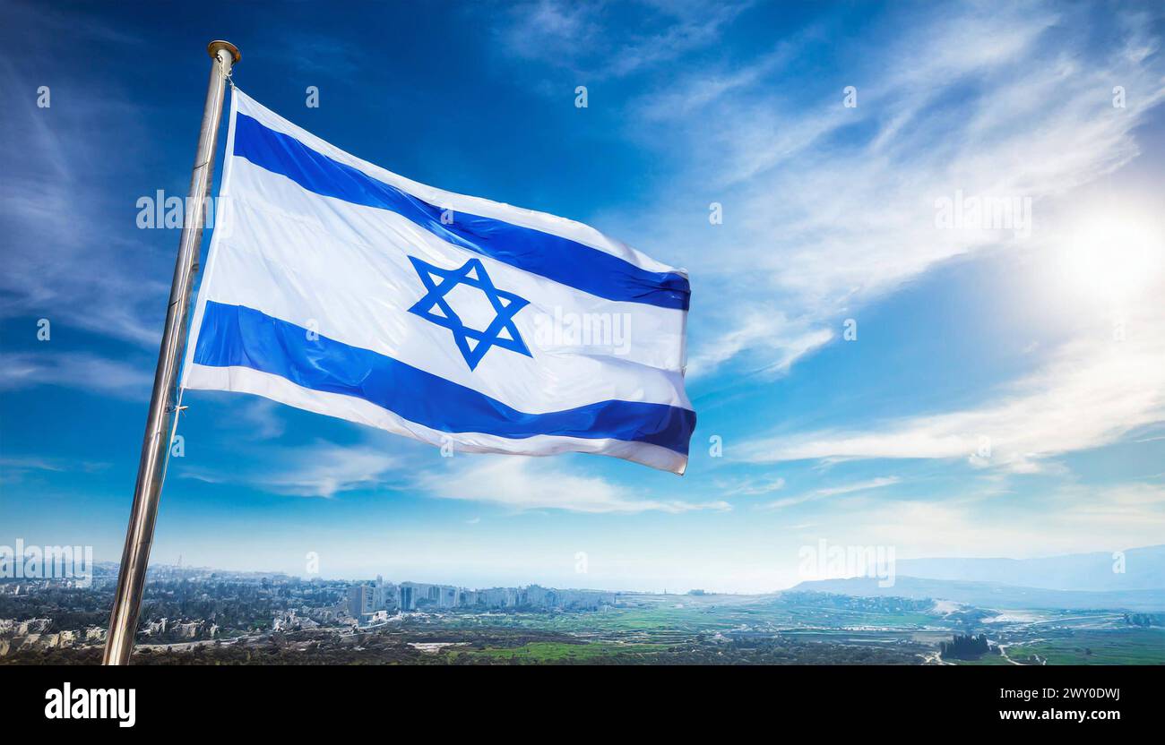 Fahne, die Nationalfahne von Israel flattert im Wind Stock Photo - Alamy