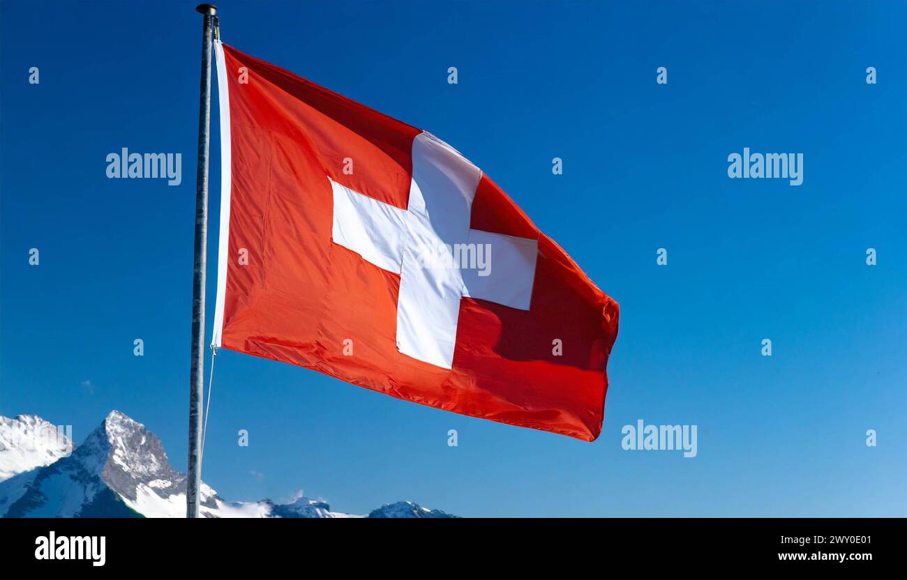 Fahne, die Nationalfahne von der Schweiz flattert im Wind 1f-4801087b ...