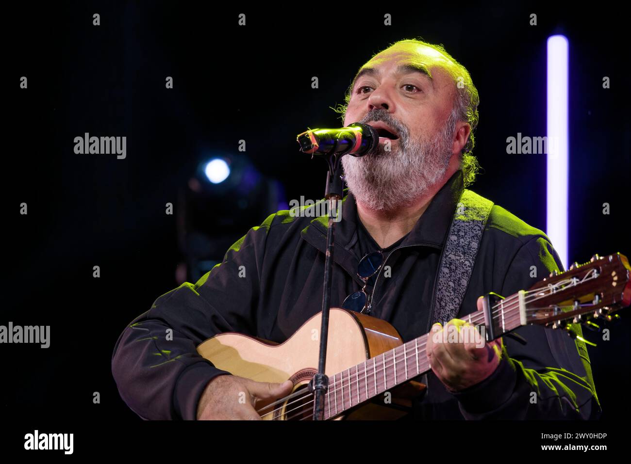 Paris, France. 2nd Apr, 2024. Chico Castillo the Gipsy performs on the ...