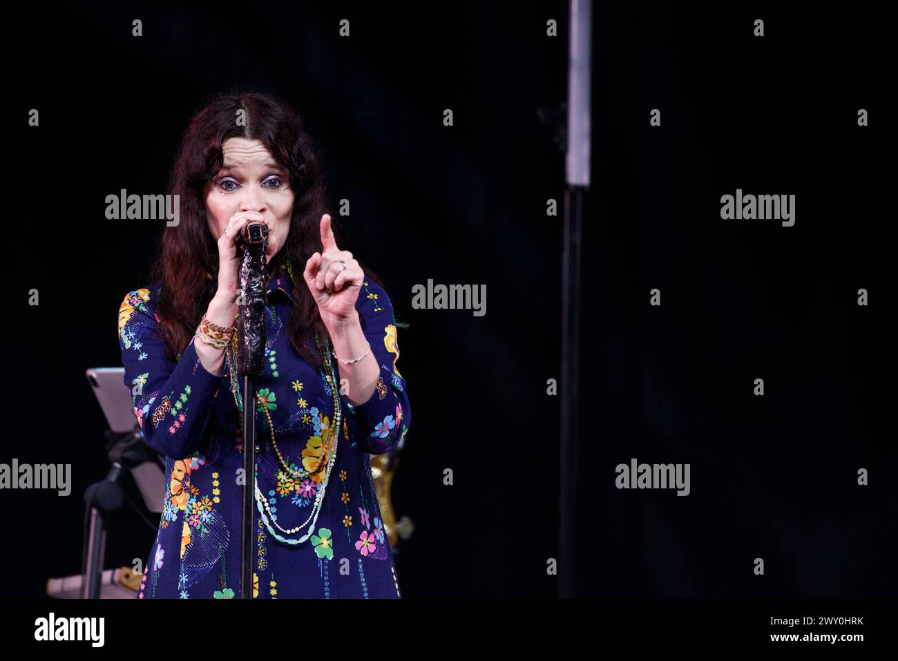 Paris, France. 2nd Apr, 2024. Maureen performs on the Bobino Theater ...