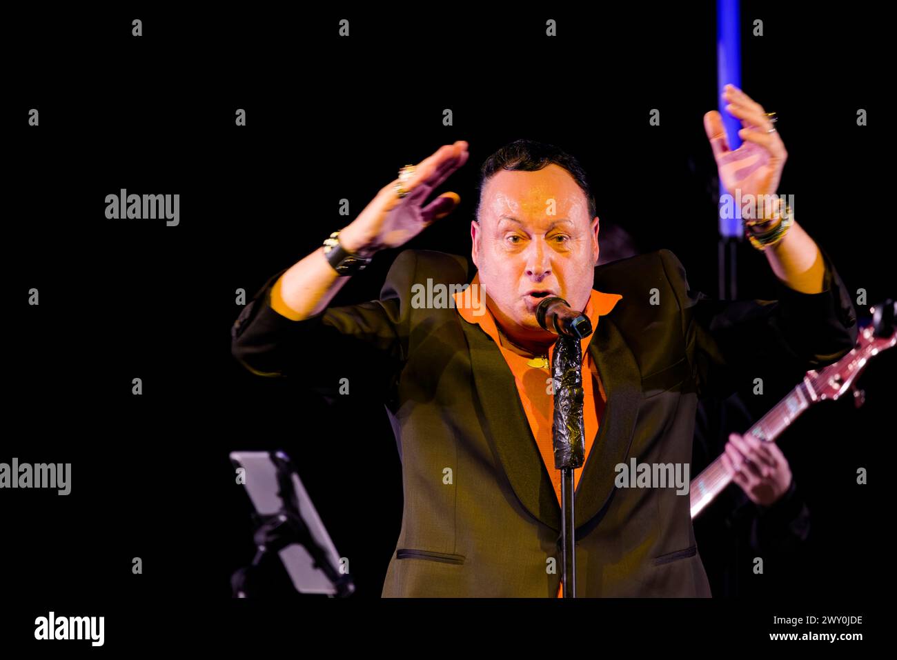 Paris, France. 2nd Apr, 2024. Ted Sanders performs on the Bobino ...