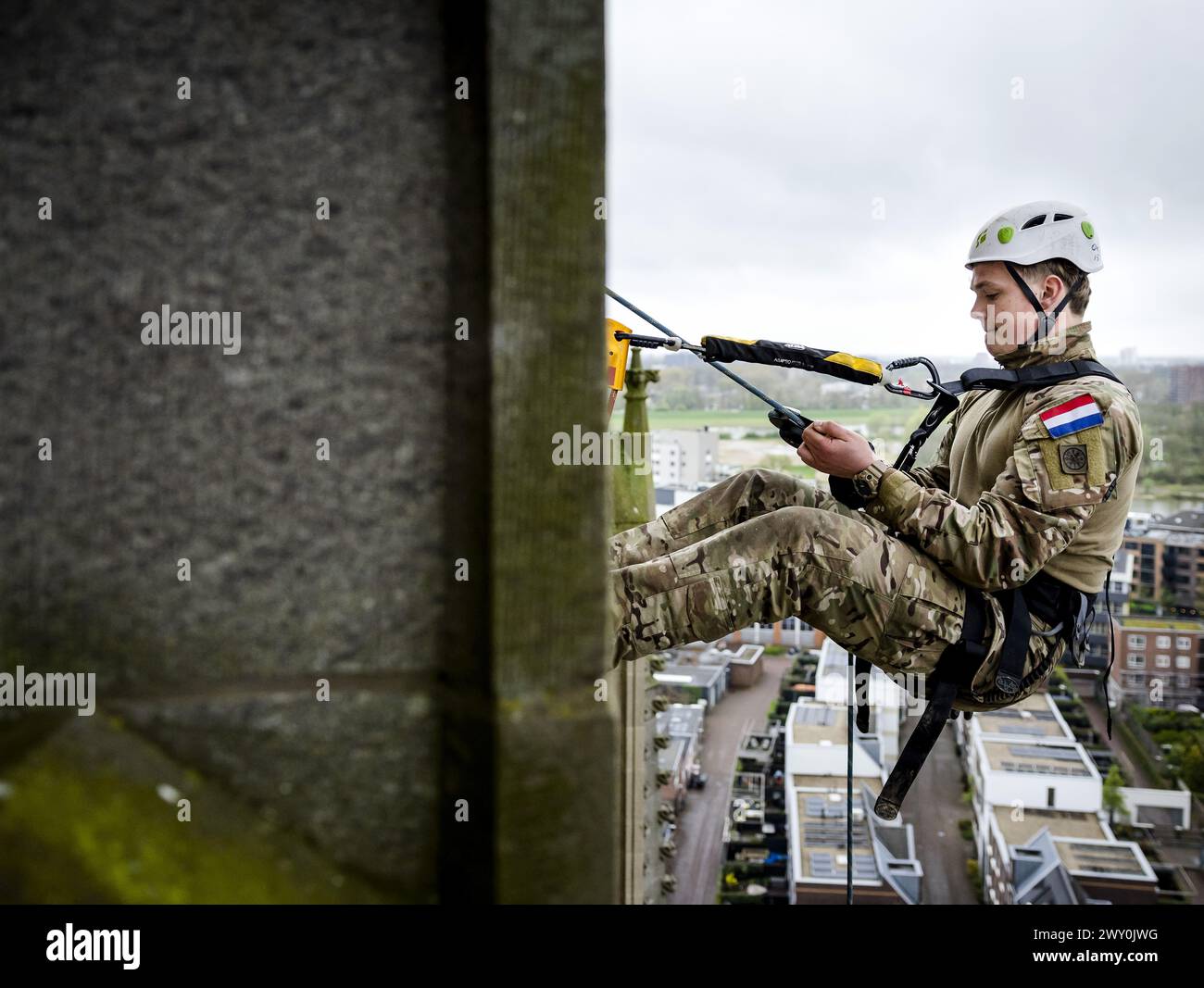 ARNHEM - Soldiers from the airmobile brigade of the Royal Netherlands ...