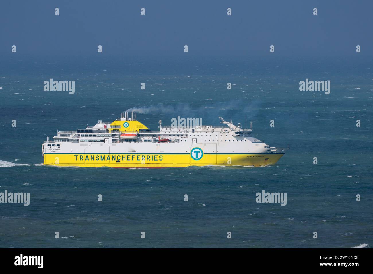 Newhaven dieppe ferry hi-res stock photography and images - Alamy