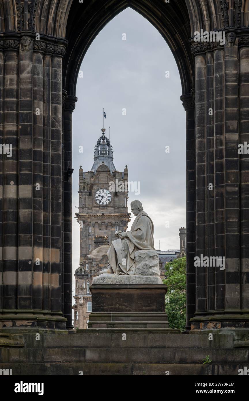 A view of the Sir Walter Scott Monument on Princes Street in Edinburgh ...