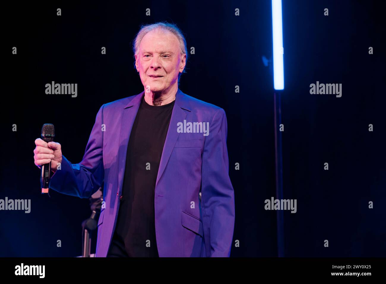 Paris, France. 2nd Apr, 2024. Herbert Leonard performs on the Bobino ...
