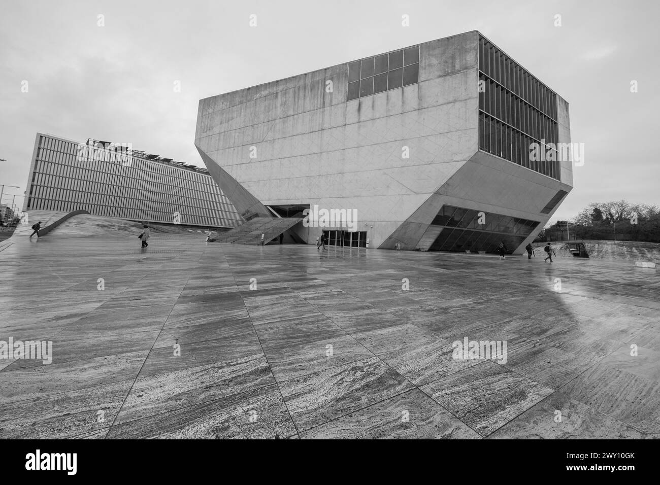 view of the Casa de Musica Concert Hall by architect Rem Koolhaas ...
