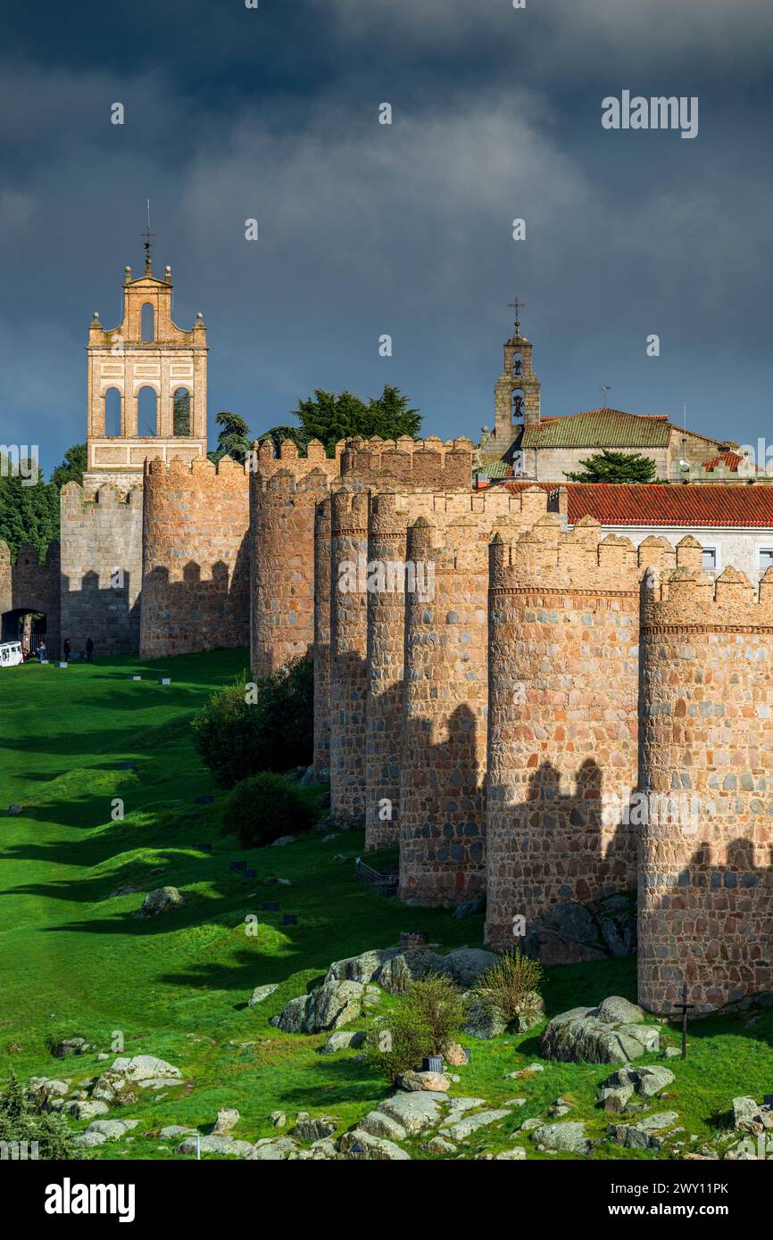 Medieval castile hi-res stock photography and images - Alamy