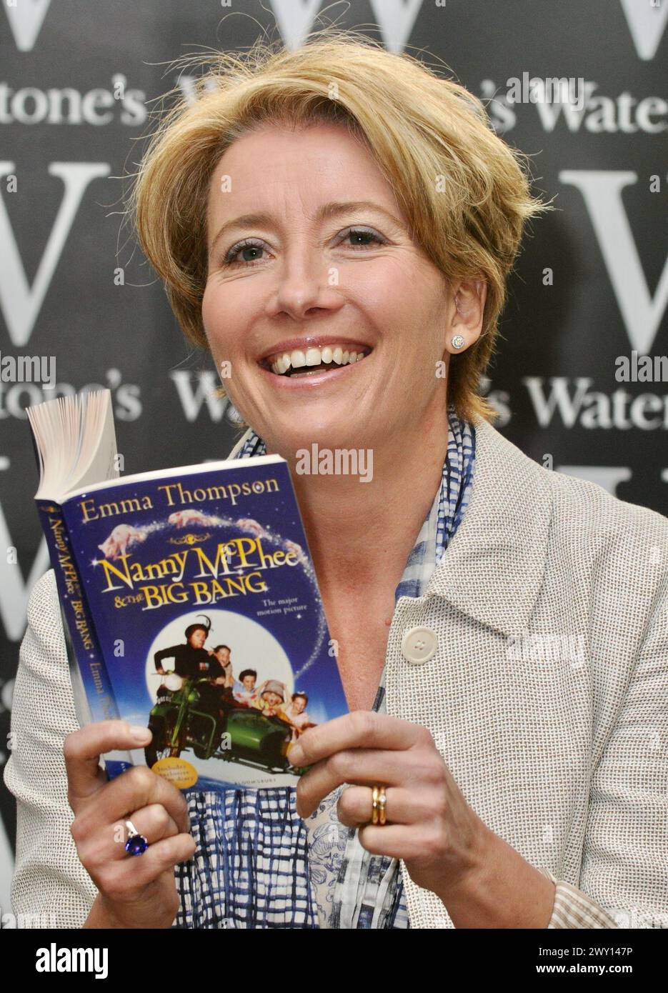 Emma Thompson, Waterstones Book Signing, London, UK Stock Photo - Alamy