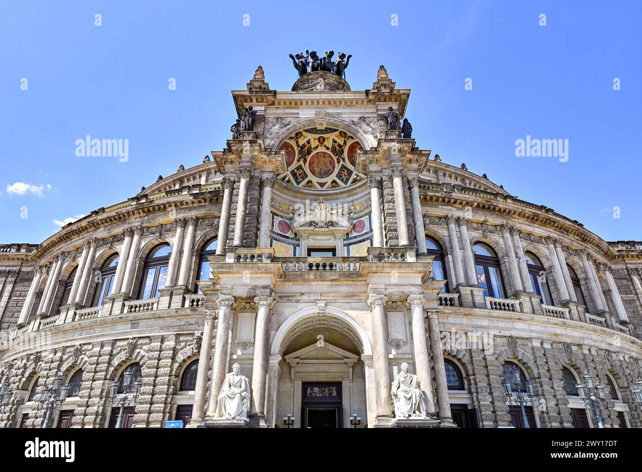 Audience seats stage lights hi-res stock photography and images - Alamy