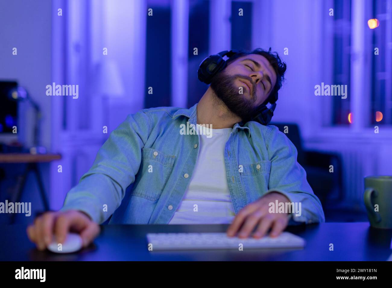 Exhausted downtime hi-res stock photography and images - Alamy