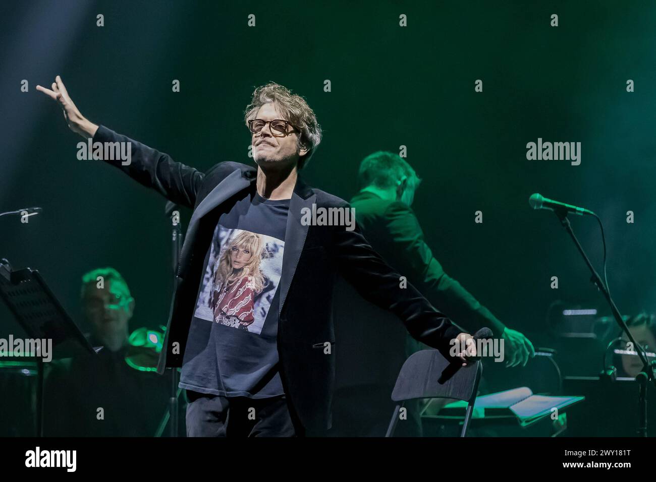 Italian singer Music Concert - Samuele Bersani Samuele Bersani Milano ...