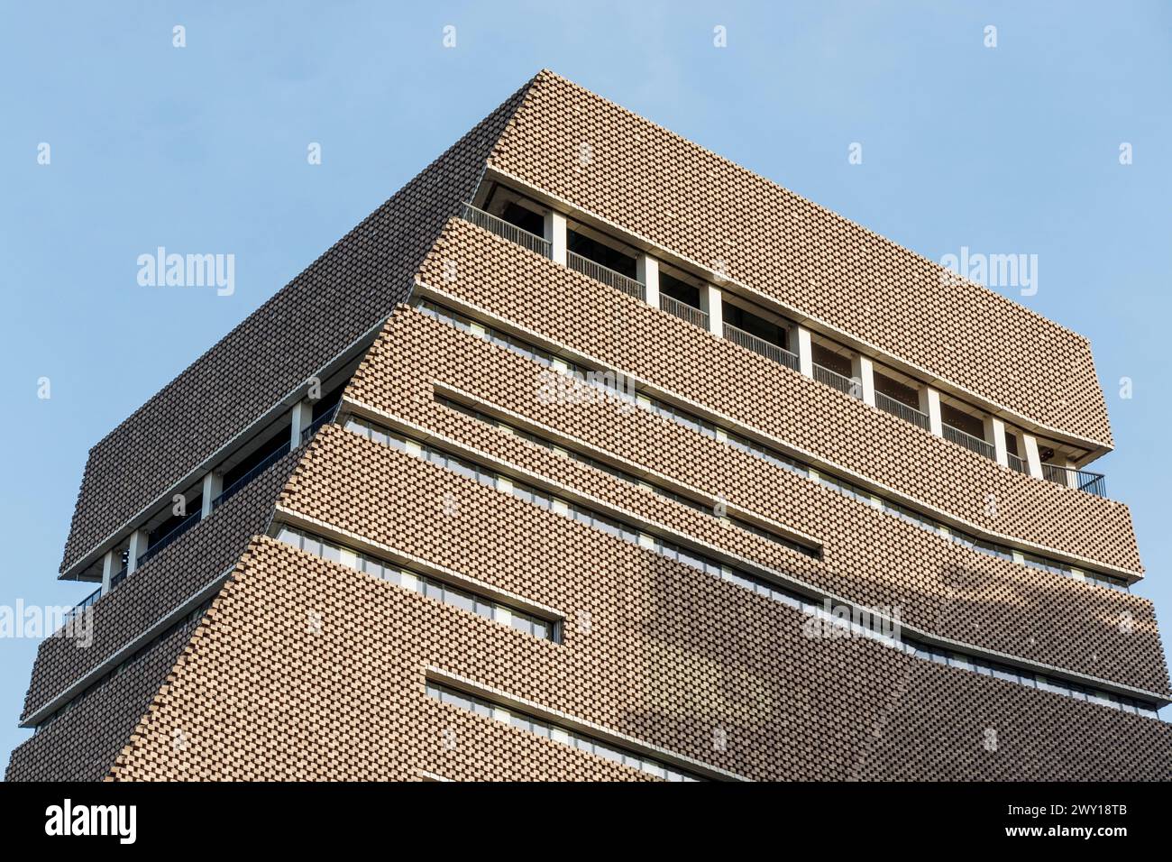 View modern brick building hi-res stock photography and images - Alamy