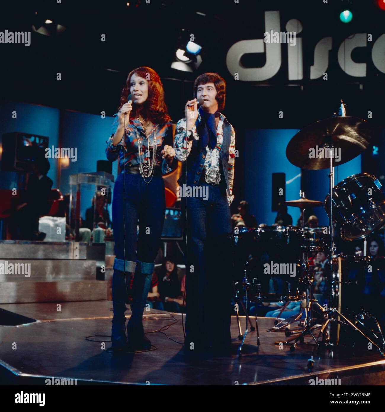 1970s disco couple hi-res stock photography and images - Alamy