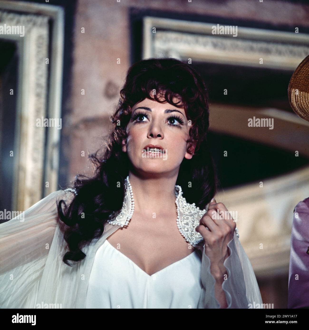 Die schöne Helena, Komische Oper von Jacques Offenbach, Neufassung des ...