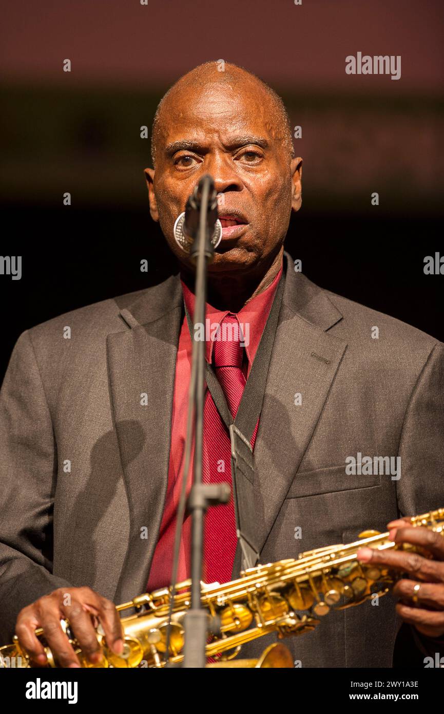 Maceo Parker live at the PBA | Maceo Parker au Palais des Beaux Arts ...