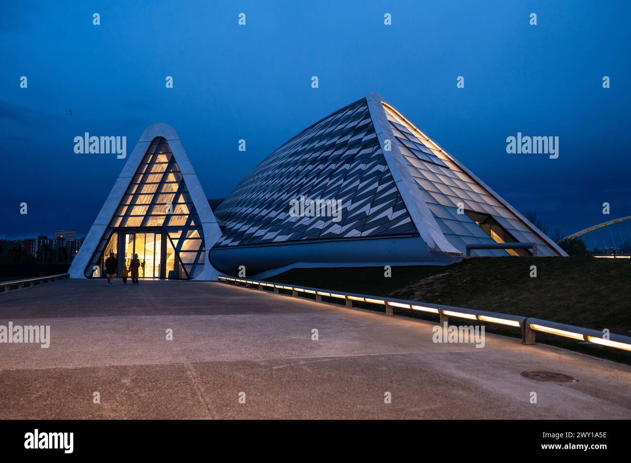 Mobility City Technology Museum in Zaha Hadid’s Bridge (Bridge Pavilion ...